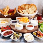 Serpme Kahvaltı ( 2 Kişilik) – Denizli Varol Gurme Restaurant